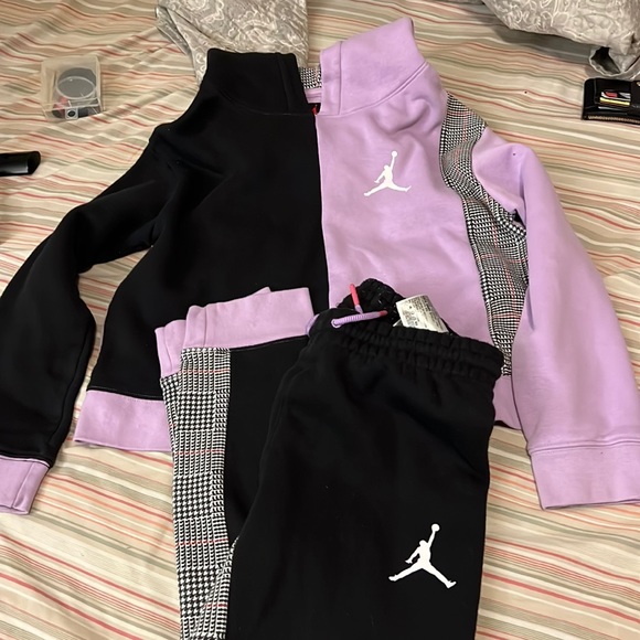 Jordan | Matching Sets | Girls Jordan Jogging Set | Poshmark